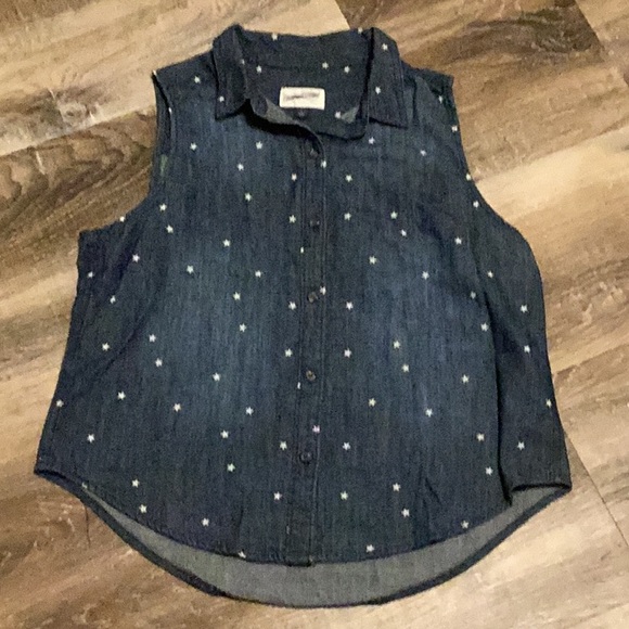 Universal Thread | Tops | Universal Threads American Top | Poshmark
